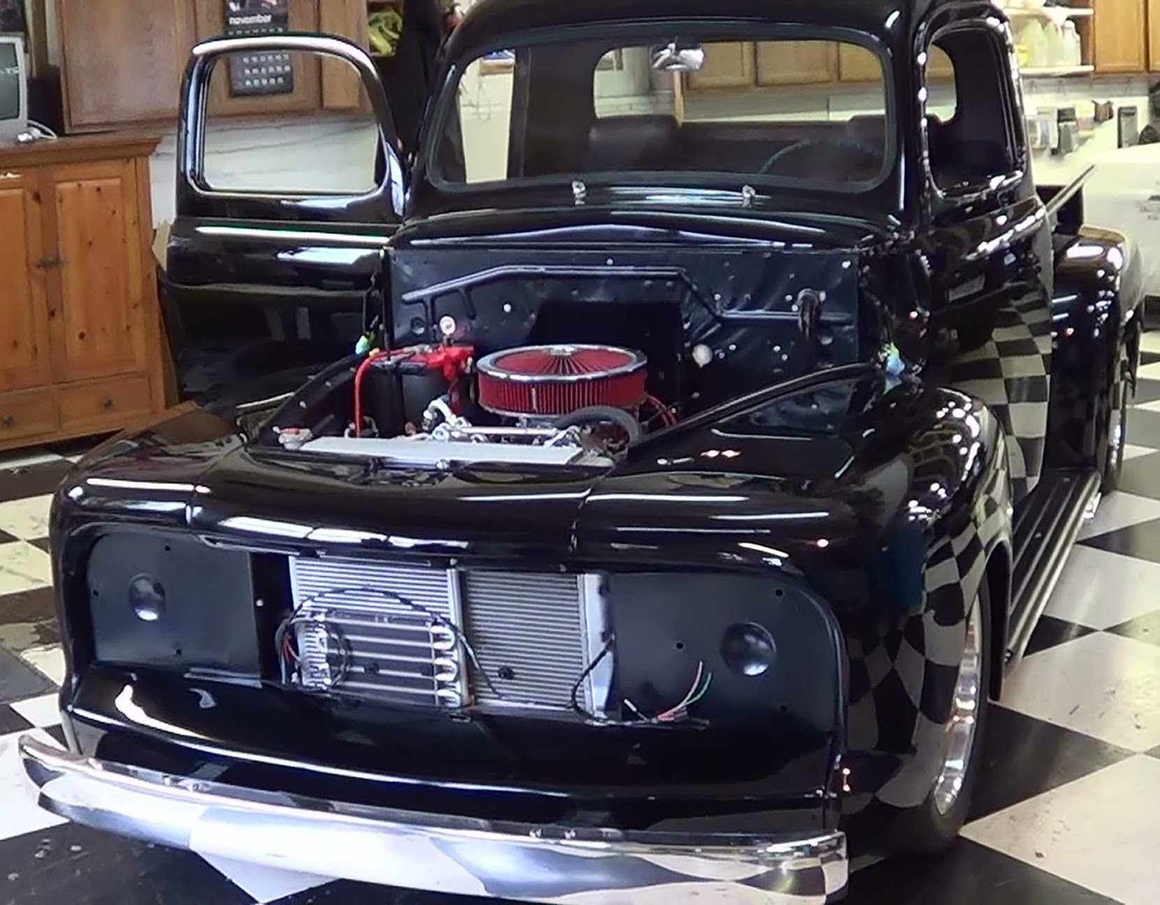 ScottieDTV - Coolest Cars On The Web 1951 Ford Pick Up Street Rod